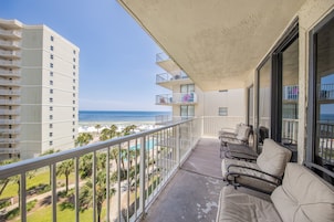 Apartamento Premium em Condomínio Fechado, 3 quartos, varanda | Varanda