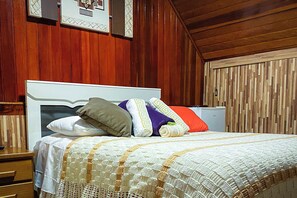Quarto Comfort | Cortinas/cortinados opacos, Wi-fi grátis