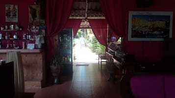 Entrada (vista interior)