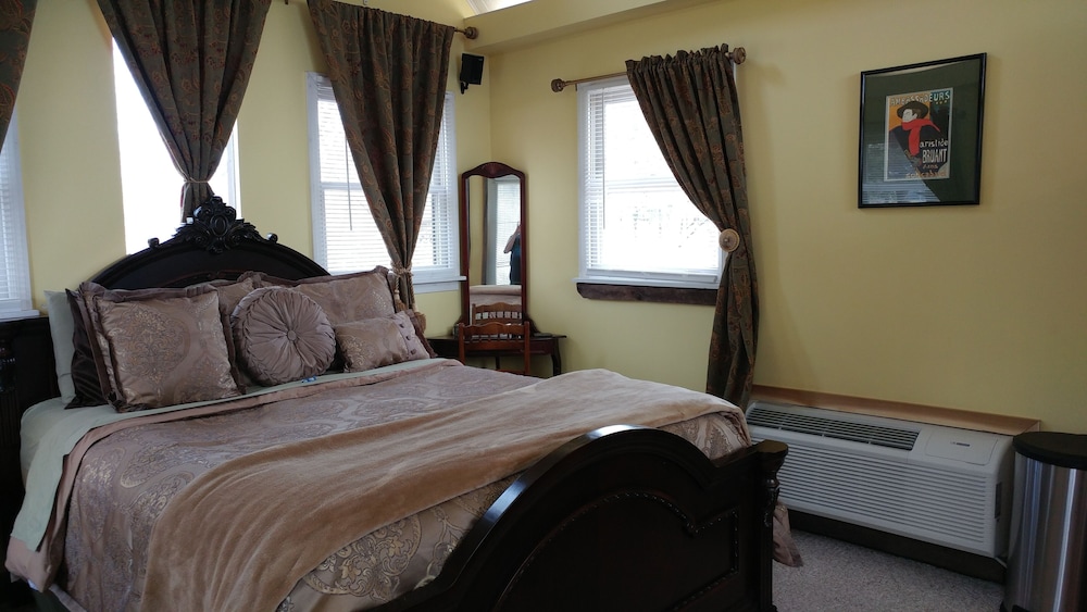 Winery Romantic Cabin For Two. Close To Hocking Hills With Guided Wine Tasting! - Circleville Pumpkin Show