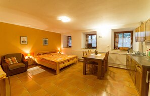 Apartamento Clássico, banheira | Quartos insonorizados, ferro/tábua de engomar, Wi-fi grátis 