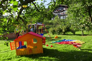 Área de recreio para crianças (coberta)