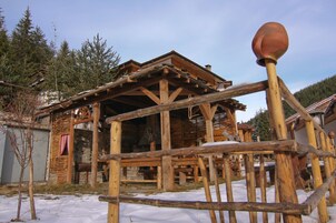 Área para churrascos e piqueniques