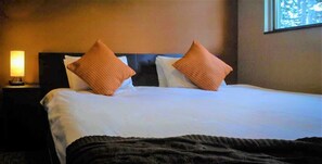 2 quartos, Wi-fi grátis, roupa de cama fornecida 