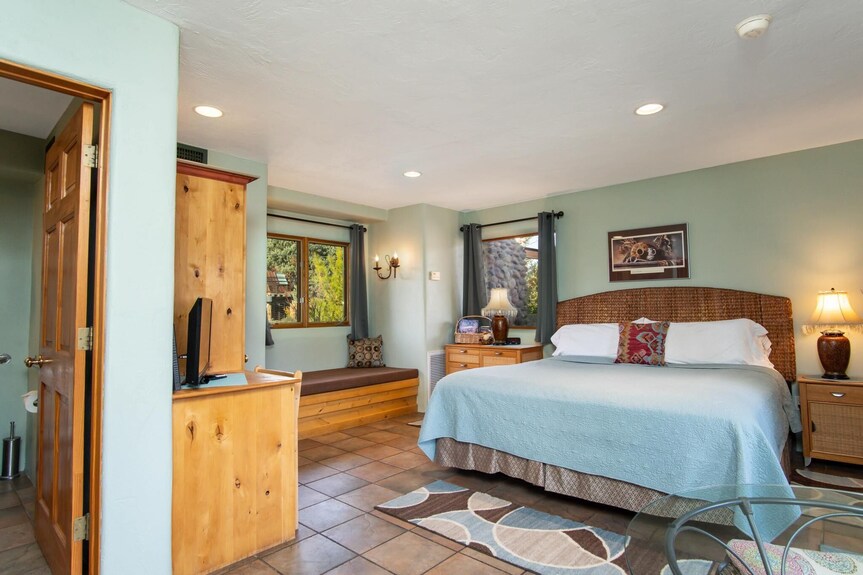 Marcher Un Pâté De Maisons Jusqu'à Uptown (Notre Centre-ville) Pour Les Principaux Magasins, Visites Guidées, Restaurants. - Sedona, AZ