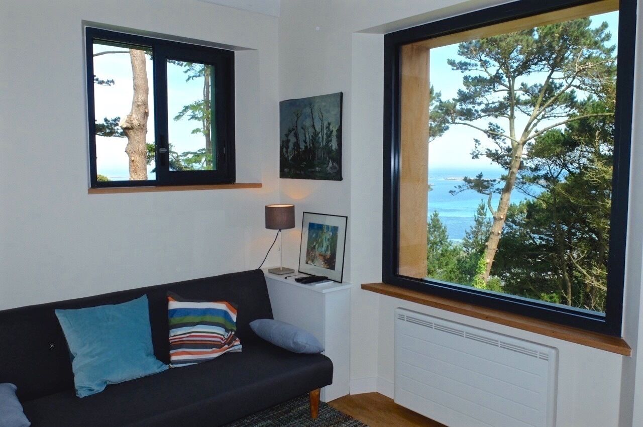 Maison Classée *** Dans Un Lieu Magique Face à La Mer, Le Long Du Gr34 - Kerlouan