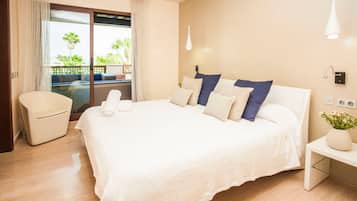Penthouse, 3 quartos, piscina privativa | 3 quartos, cortinas/cortinados opacos, quartos insonorizados