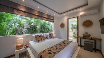 Villa, 3 quartos, piscina privativa | 3 quartos, minibar, cofre no quarto, secretária
