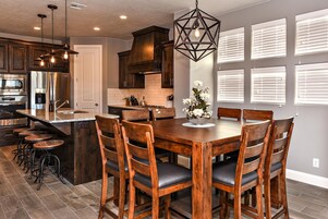 Casa, várias camas, vista para a montanha (Paradise Found) | Restaurantes