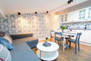 Apartamento, 2 quartos, cozinha | 1 quarto, ferro/tábua de engomar, berços/camas para crianças 