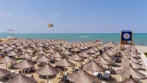 Na praia, bares na praia 