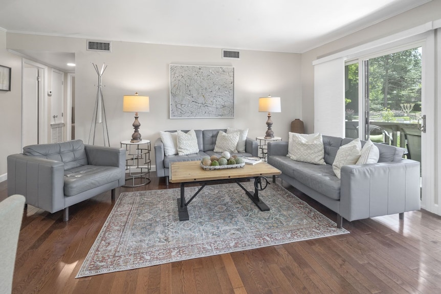 Renovated, Ground Level 2br2ba, Wifi, Cable, Pool - 파인허스트