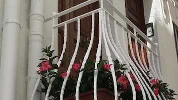 Quarto, sacada | Sacada