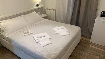 Quarto Duplo, pátio | Cofre no quarto, quartos insonorizados, Wi-fi grátis