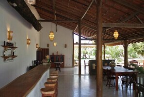 Bar (no alojamento)