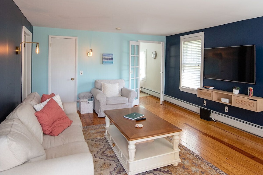 Heart Of Lenox Walk To Town Cozy Cottage! - 레녹스