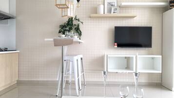 Estúdio | Sala | TV de ecrã plano