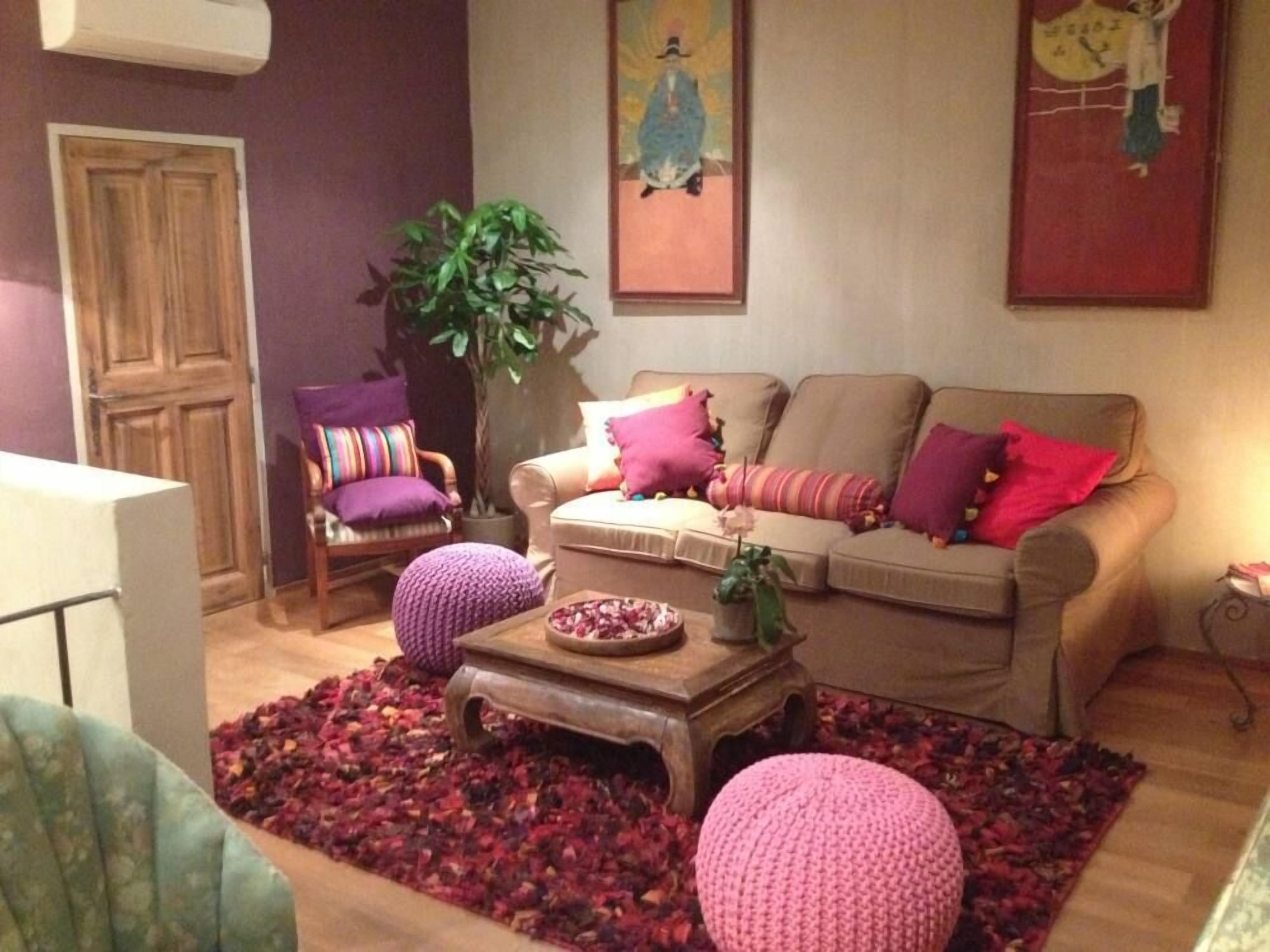 Mas Provençal De Charme Dans Un éCrin De Verdure - Camargue