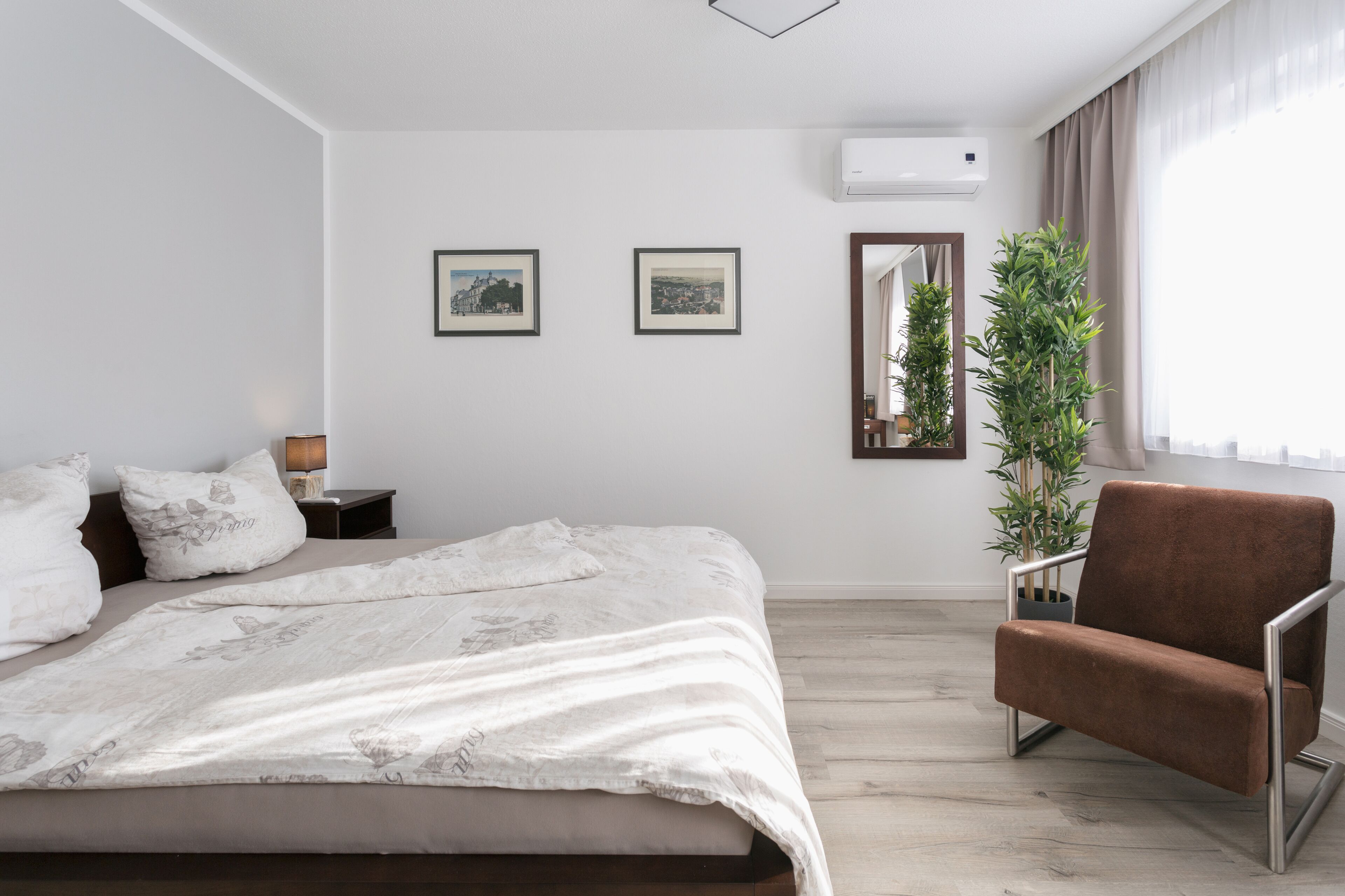 Des Journées Ensoleillées Dans Notre Rêve Onirique, La Belle Dresde! (Centre) - Dresde