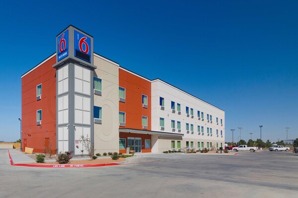 Motel 6 Midland, Tx - Midland, TX
