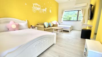 Quarto Quádruplo | Com mobília individualizada, cortinas/cortinados opacos