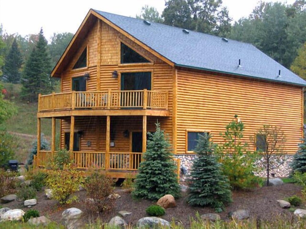 Cabins On Maple River - Burt Lake, MI