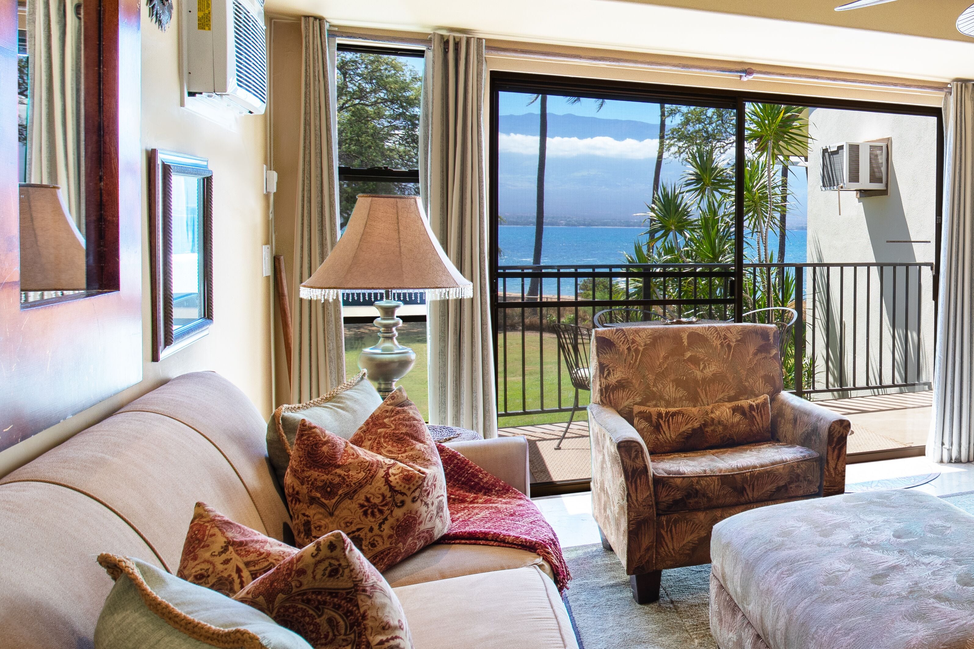 Maui Steps From The Sand, A/c In Both Bedrooms. *Makani A Kai B8* - Maui, HI