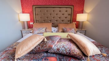 Apartamento luxo, 1 quarto | 1 quarto, cofres nos quartos, escrivaninha