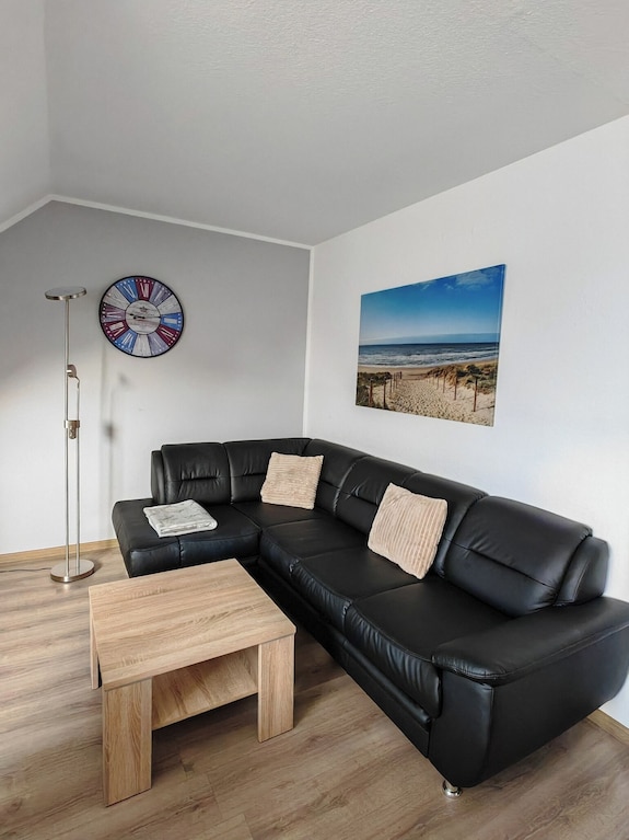 Casa Mia Luna: Well Maintained Apartment, Comfort Bed - Borkum