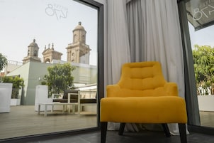 Suite, terraço, na torre | 1 quarto, lençóis de algodão egípcio, roupa de alta qualidade
