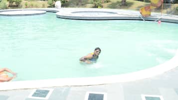 Piscina exterior