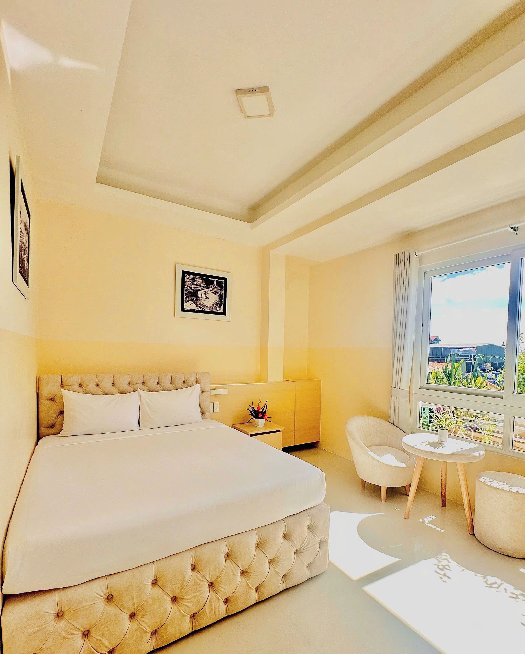 Quarto Duplo, Vista para a cidade | Minibar, secretária, quartos insonorizados, Wi-fi grátis 