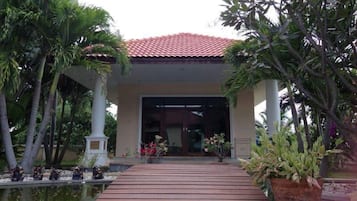 4-Bedroom with Private Pool | Terraço/pátio