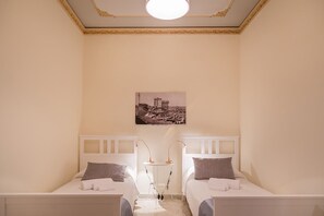 Apartamento família (Casa Siciliana 17) | Ferros/tábuas de passar roupa, Wi-Fi de cortesia