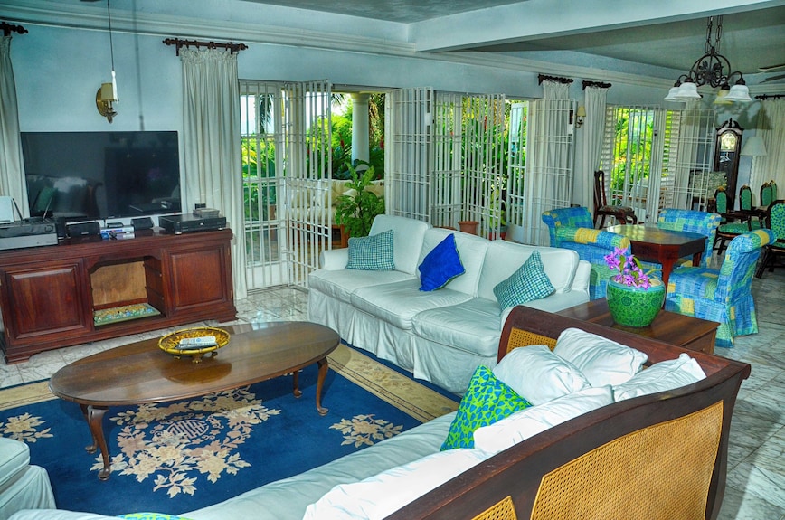 ワイルド・オーキッド5 Br 5. 5 Bスタッフスタッフプライベートパラダイススプリングガーデンモンテゴ - モンテゴ・ベイ