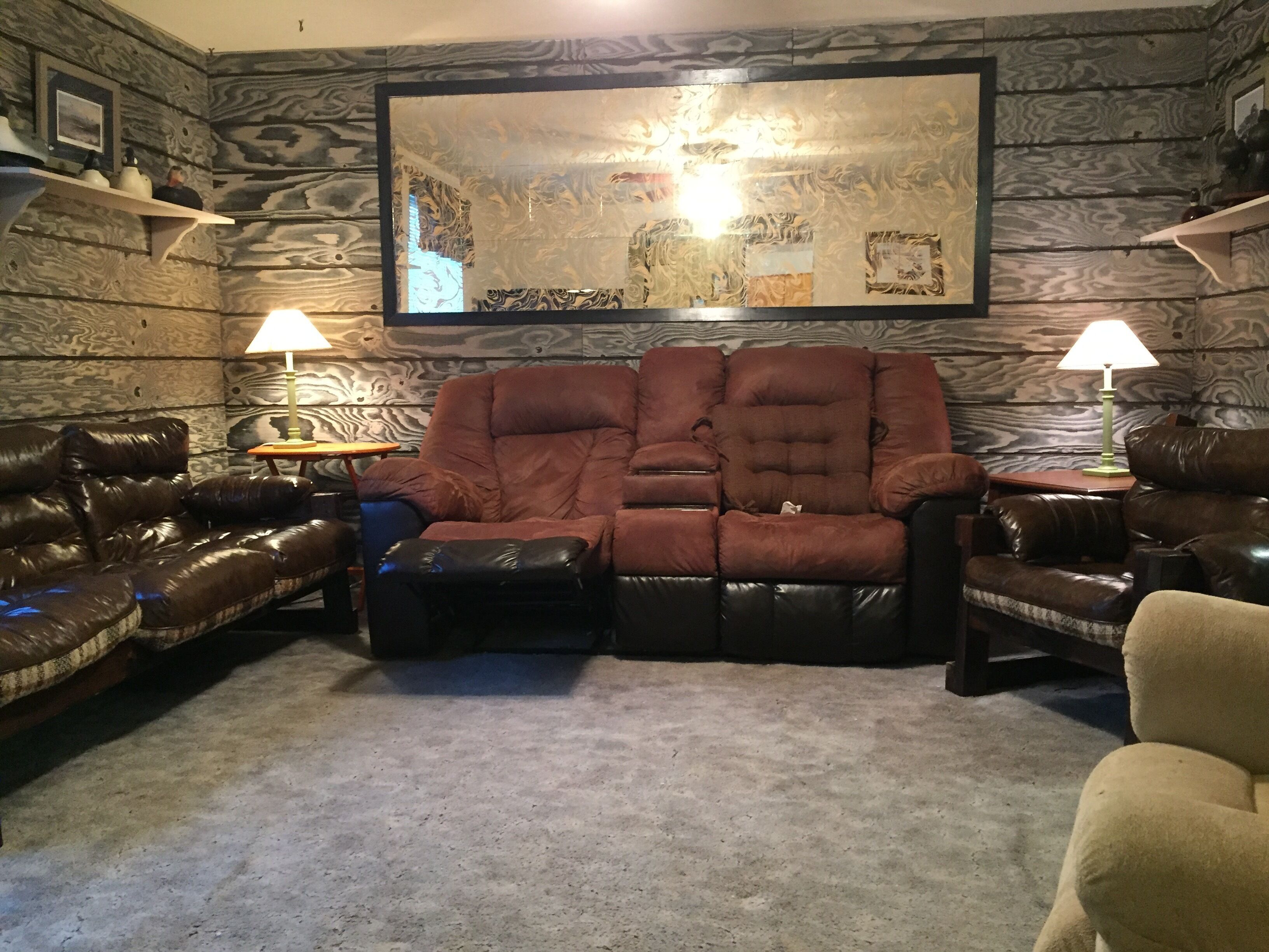 Dakota Hunting House - Furnished For Extended Stays - Pet Friendly - North Dakota