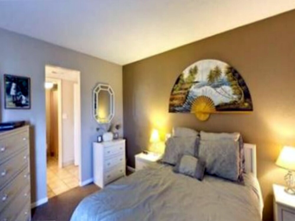 Stay In My Oceanfront Condo, Not Across The Street In The Villas! 2br2ba Tower 1 - Panama City Beach, FL
