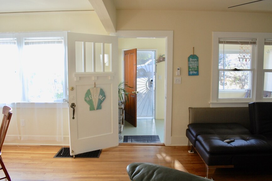 クールなビッグビーチハウス*エアコン-犬に優しい、ビーチに近い-素敵! - ハーバー島, CA