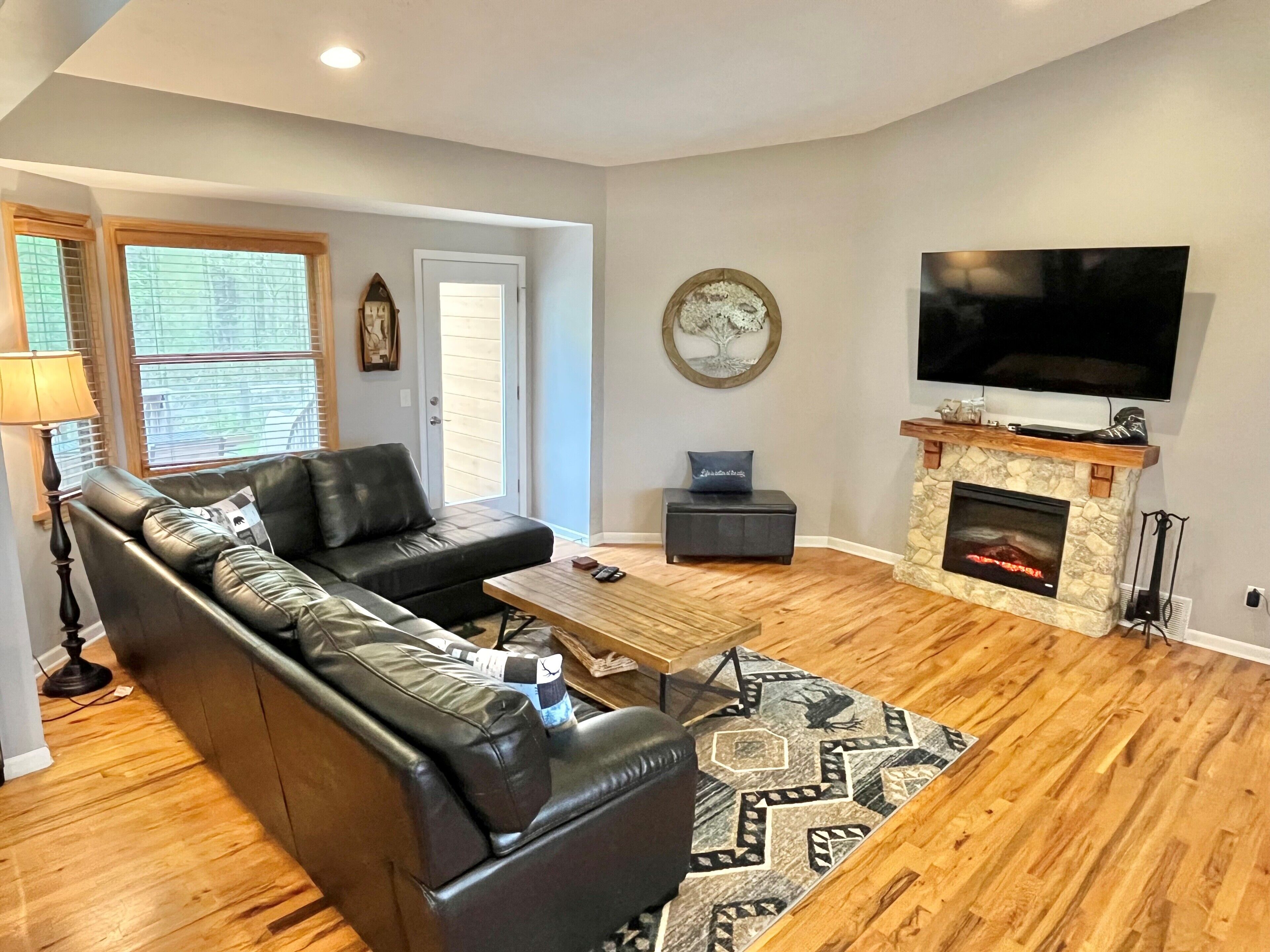 Πανέμορφο νεώτερο Lemon Lodge 1\/2 μίλι από Crystal Mtn. Resort με κεντρικό κλιματισμό! - Michigan