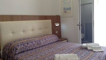 Quarto casal | Cofres nos quartos, escrivaninha, Wi-Fi de cortesia