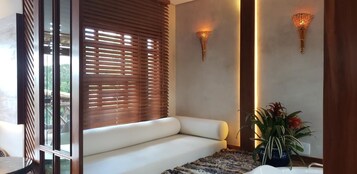 Smart TV 42 polegadas com canais a cabo, TV, Netflix