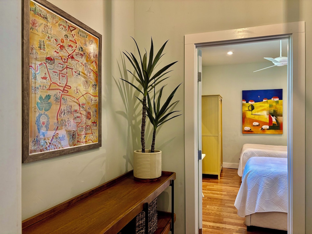 Wine Country Retreat W/ Large Spa And 10 Bikes, Walking Distance To Sonoma Plaza - Sonoma, CA