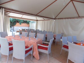 Área externa para banquete