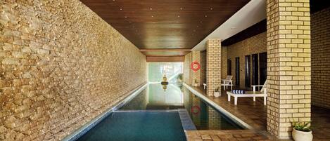 Piscina interna