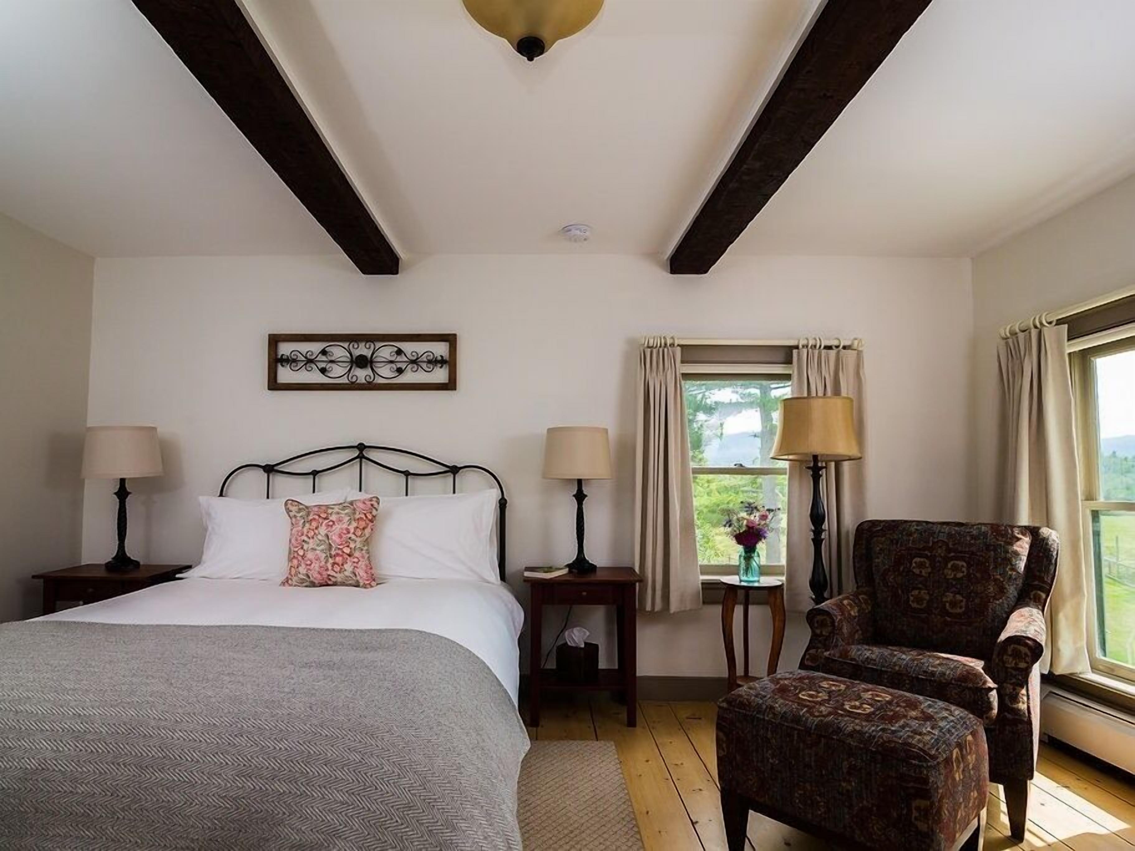 Quarto Duplo, casa de banho partilhada, vista para a montanha (Oak Room)