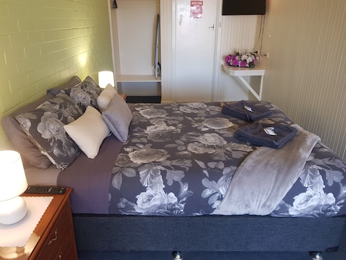 Quest Serviced Apartments in Whyalla Norrie from AU$287 | Expedia
