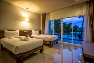 Grand Deluxe Room | Cortinas blackout, ferros/tábuas de passar roupa