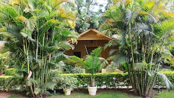 Quarto Duplo, 1 cama de casal, vista para o jardim | Vista para o jardim