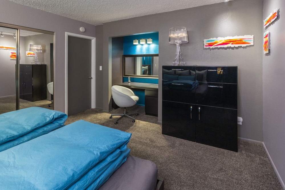 Cherryhill Downtown Haus: Super Clean - A/c - Techie - Arizona