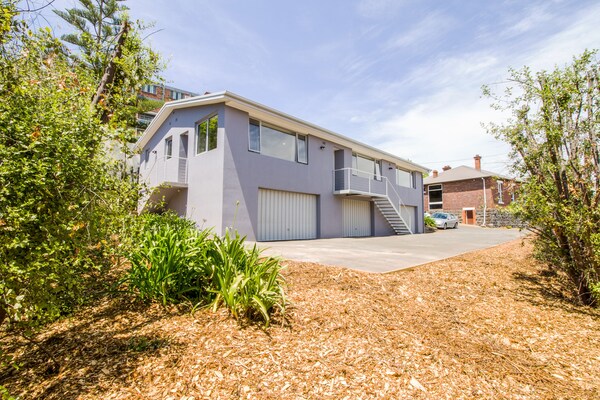 Cbd 아파트먼트 론서스턴 - 론서스턴